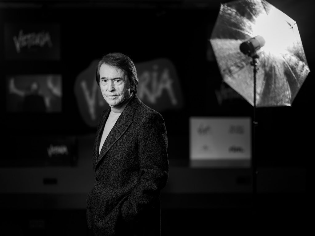 Raphael: «Para nada en la vida ser humilde sobra» - Zenda