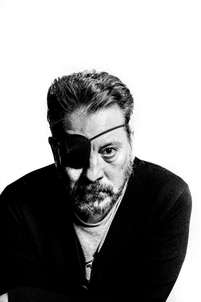 Ray Loriga: «No tiene nada de maldito ser escritor» - Zenda