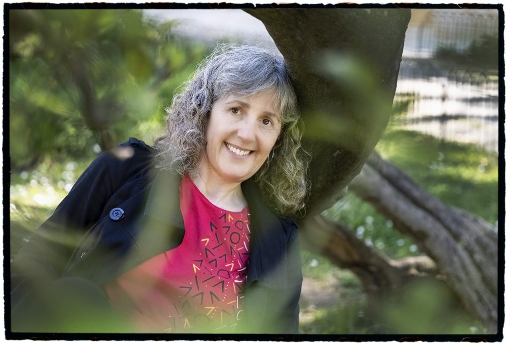 Tereixa Constenla: «La Revolución de los Claveles es la que todos ...