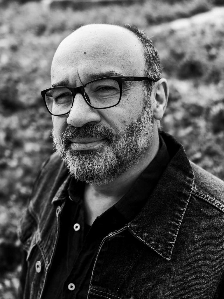 Alberto Olmos: «Me veo solo y amargado a los ochenta años, es casi mi ...