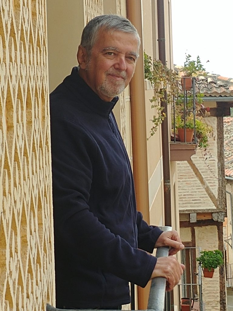 Benito Muñoz: un debut valiente, distinto y de alto voltaje - Manuel ...