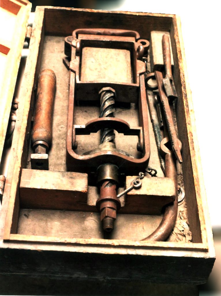 El rey José Bonaparte y el típico garrote español (I) - Zenda