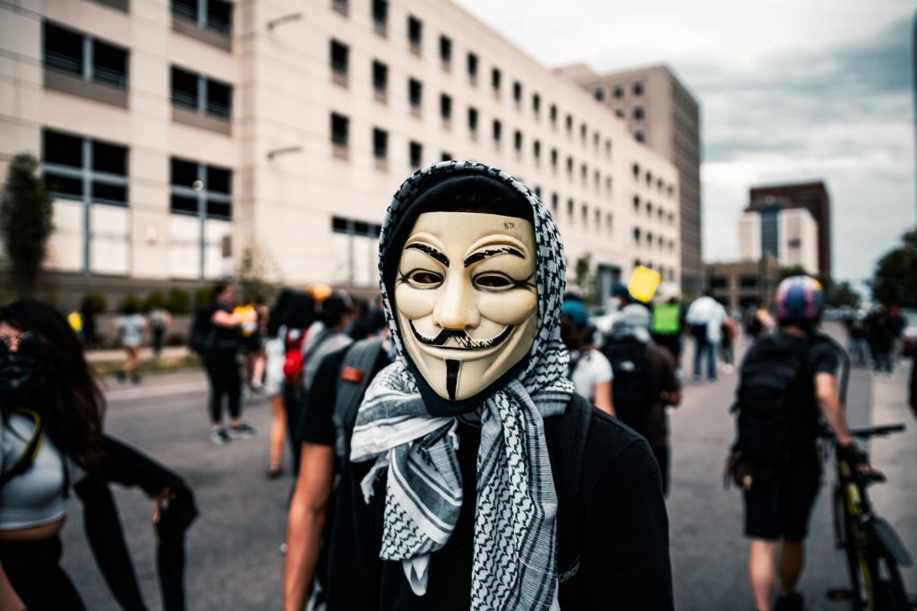 Fake News y posverdad: populismo y oclocracia - Gabri Rodenas - Zenda