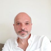 Továrich Lucho - Luis Sepúlveda - Víctor Andresco - Zenda